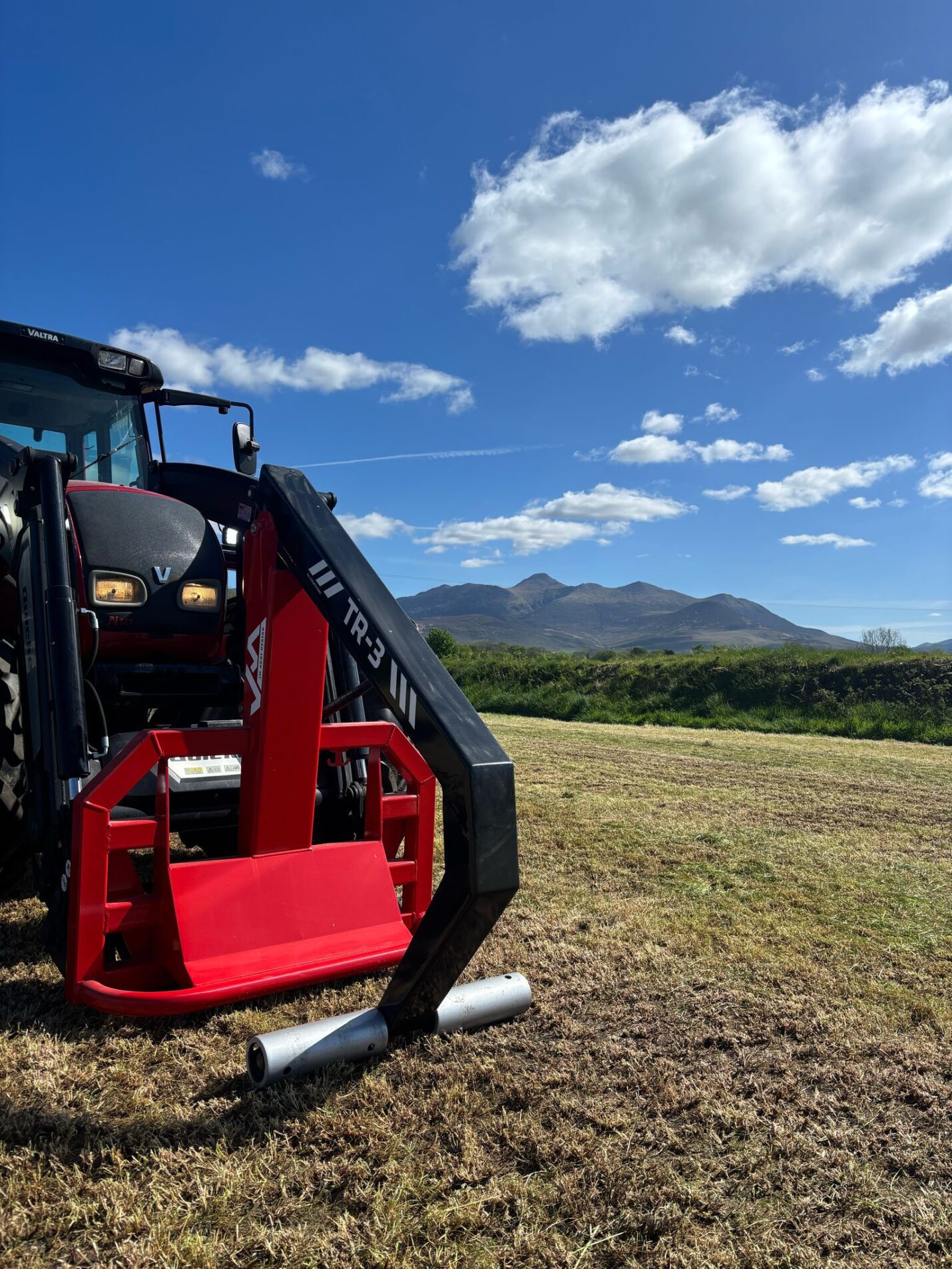 JM Agri Design | Patented Bale Handling Machinery UK